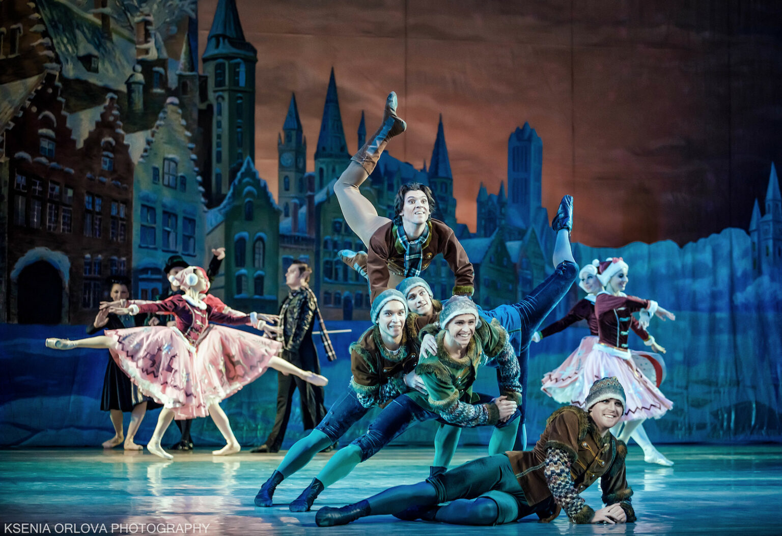 La Reine des Neiges par le Ballet National d’Ukraine - Vivace Cantabile